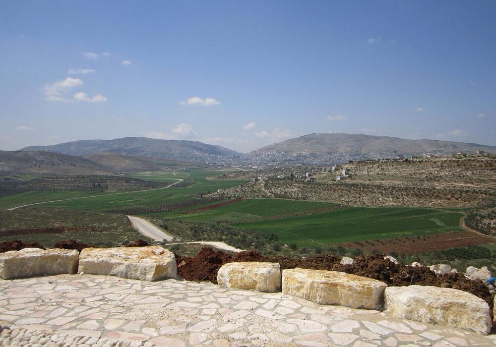 How is the concept of the Messiah in Samaritan belief and which passage ...